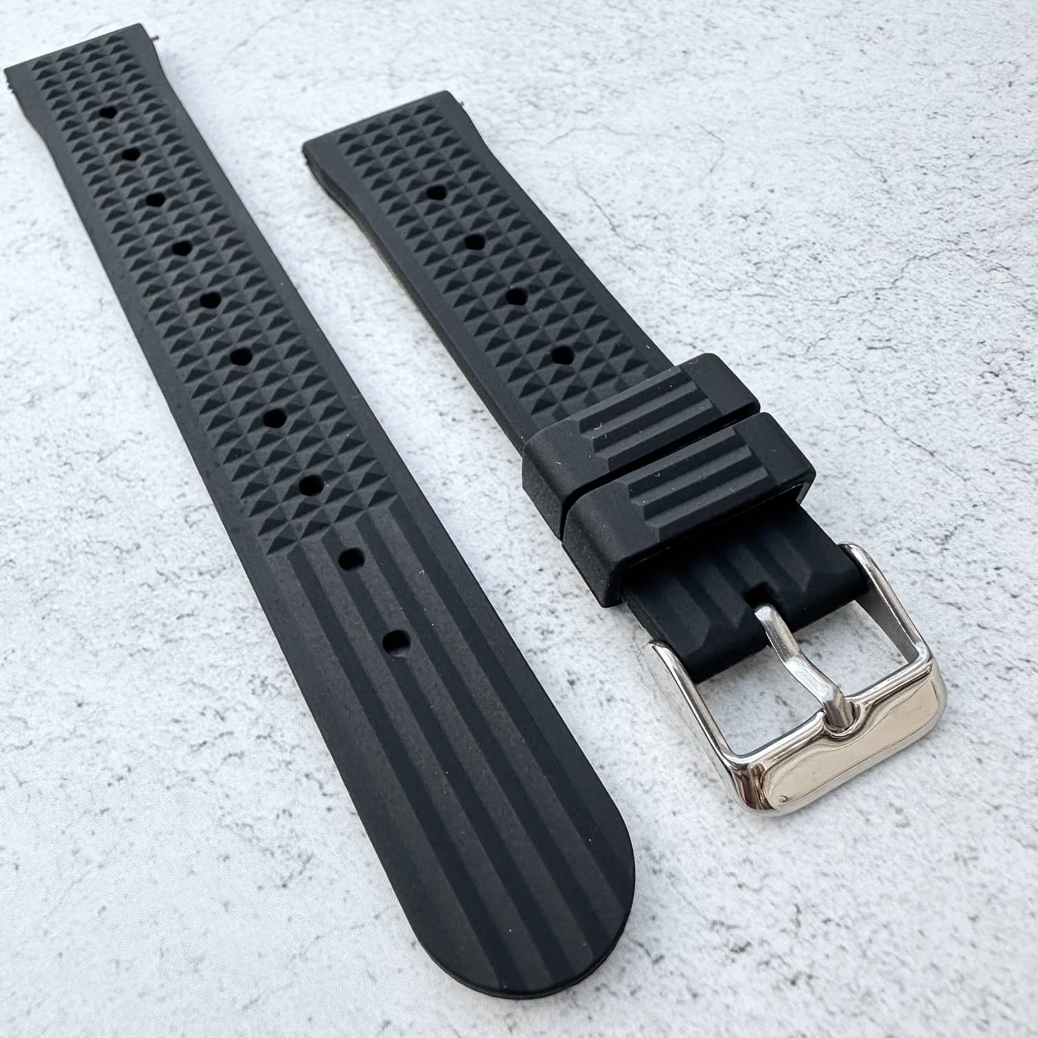 Waffle Silicone Watch Strap - Black | Dive Watch Bands